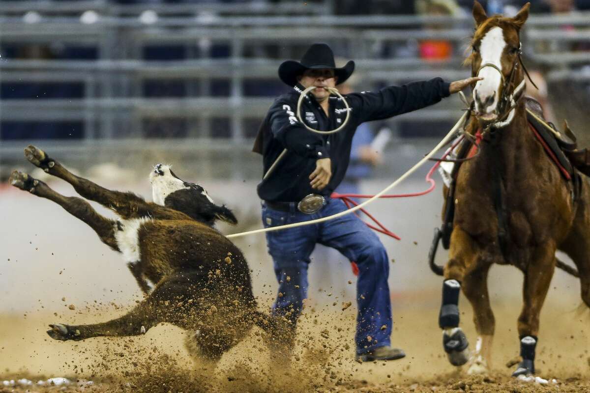 Saddle bronc rider Jacobs Crawley wins Super Series III at RodeoHouston