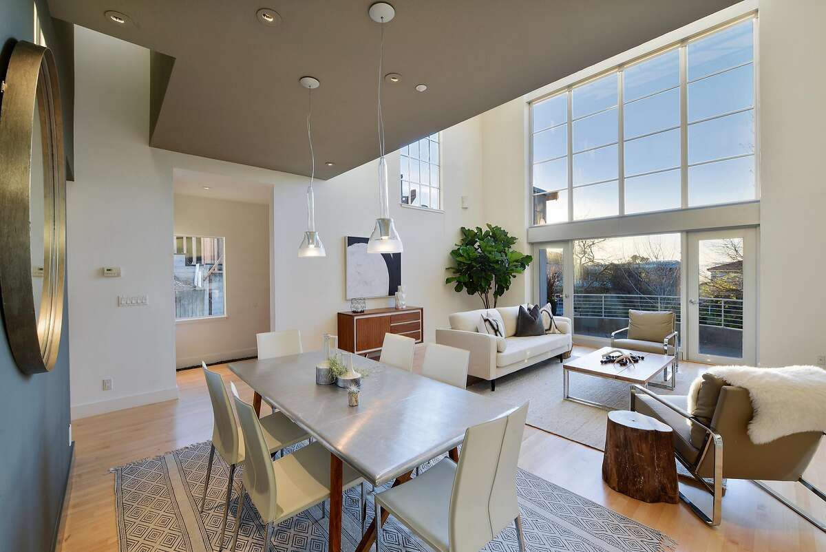 Natural light infuses modern masterpiece in Upper Rockridge