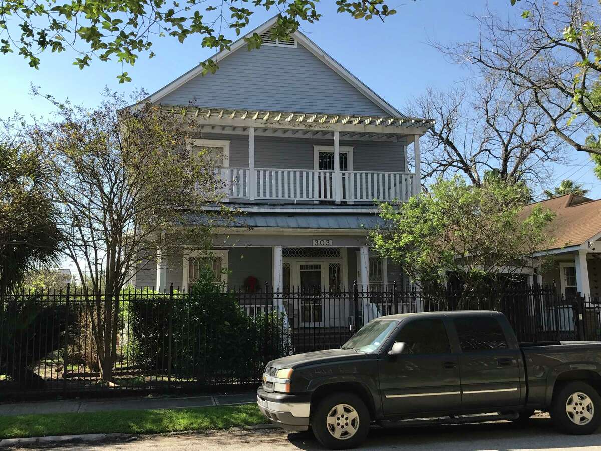 Mysterious bones, a missing woman and the ordinary life she lived