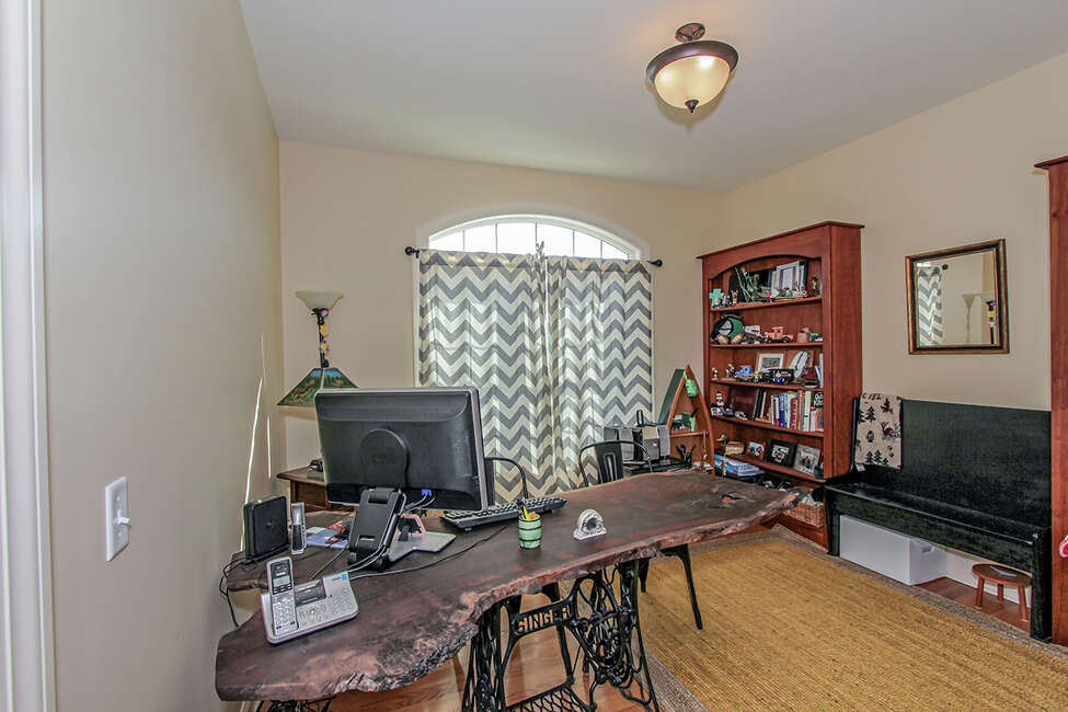 House of the Week: Ranch in Guilderland