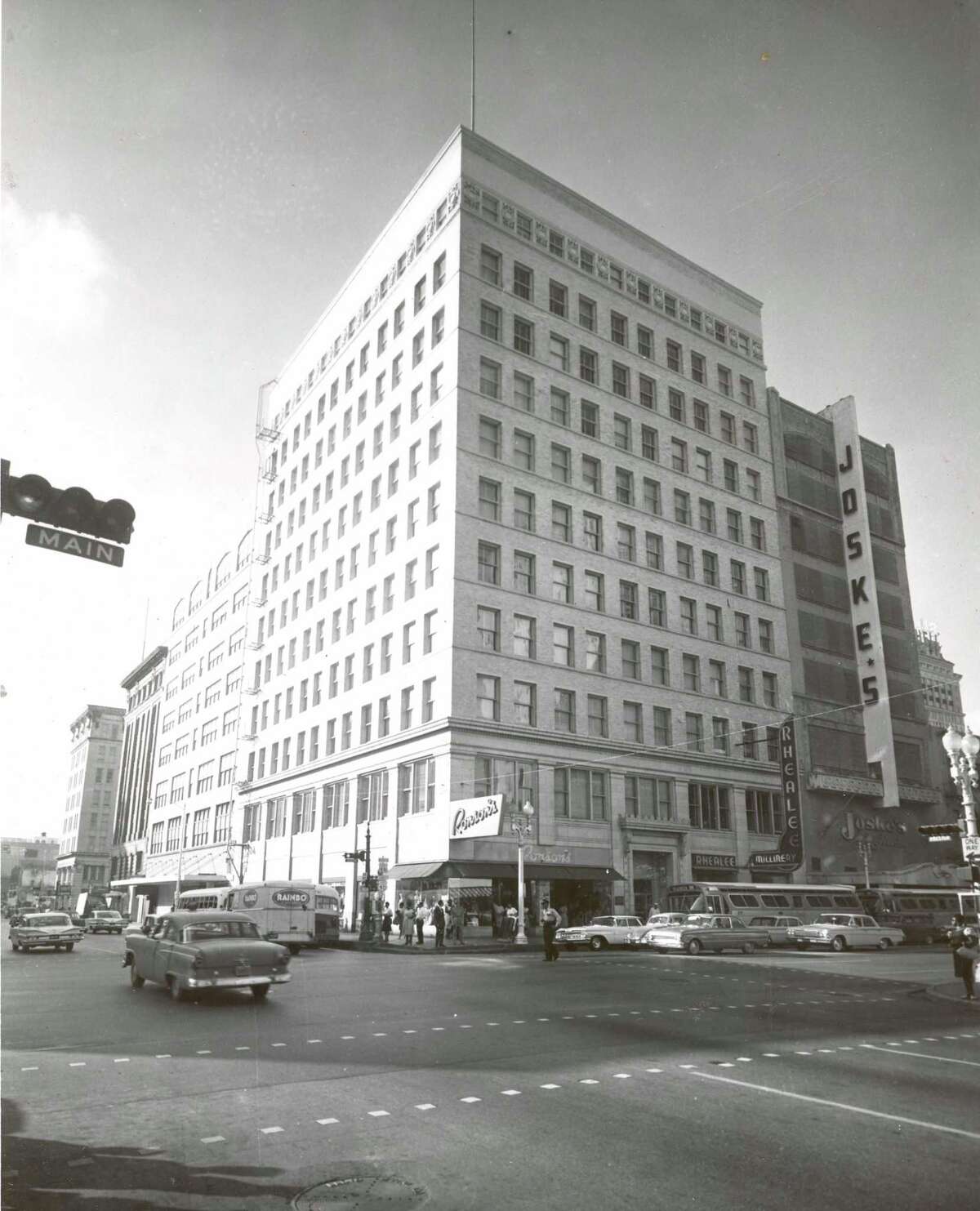 Tax bill keeps historic tax credit that saved some of Houston's oldest ...