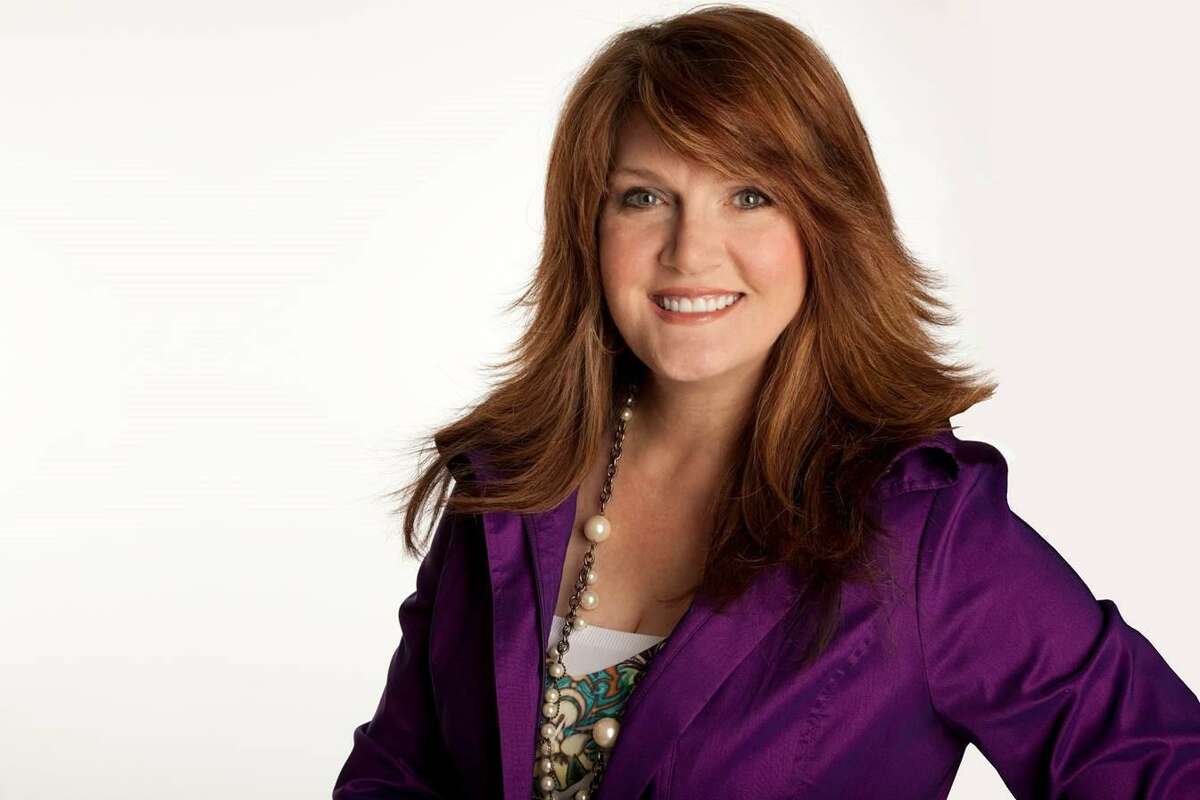 Funny mom Anita Renfroe brings her comedy to Danbury Palace