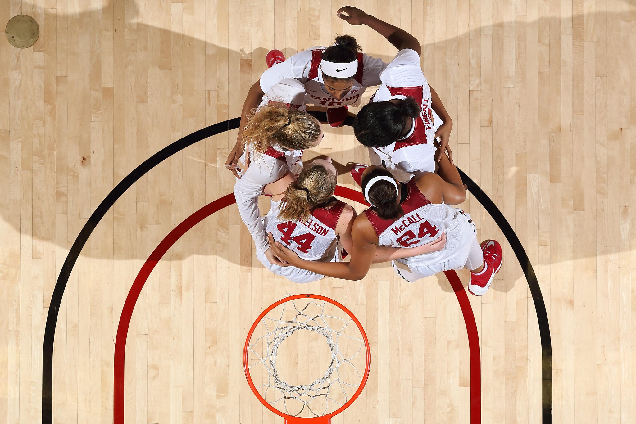 Defense carries Stanford women into the Big Dance