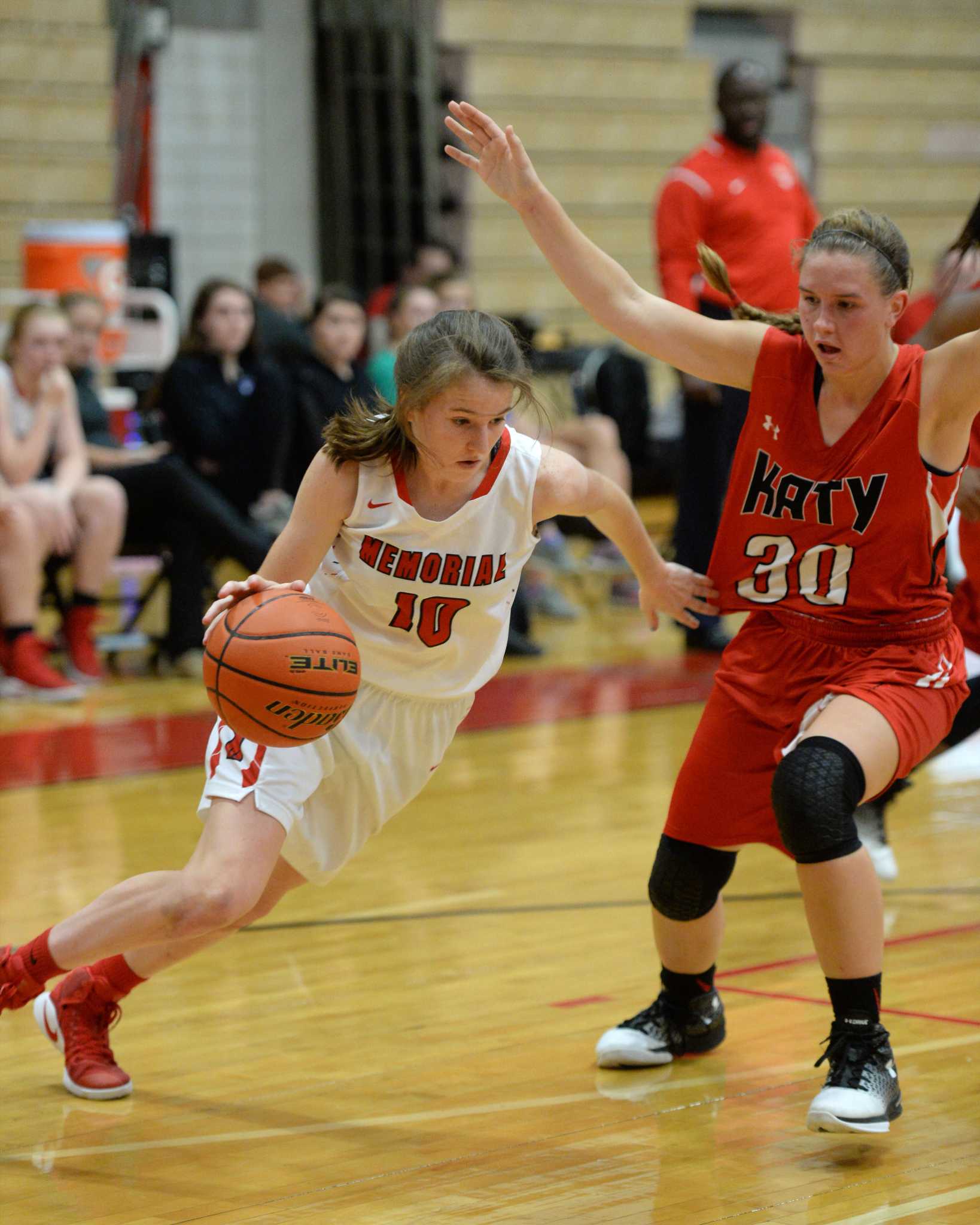 Memorial's Yochum earns 15-6A defensive honors