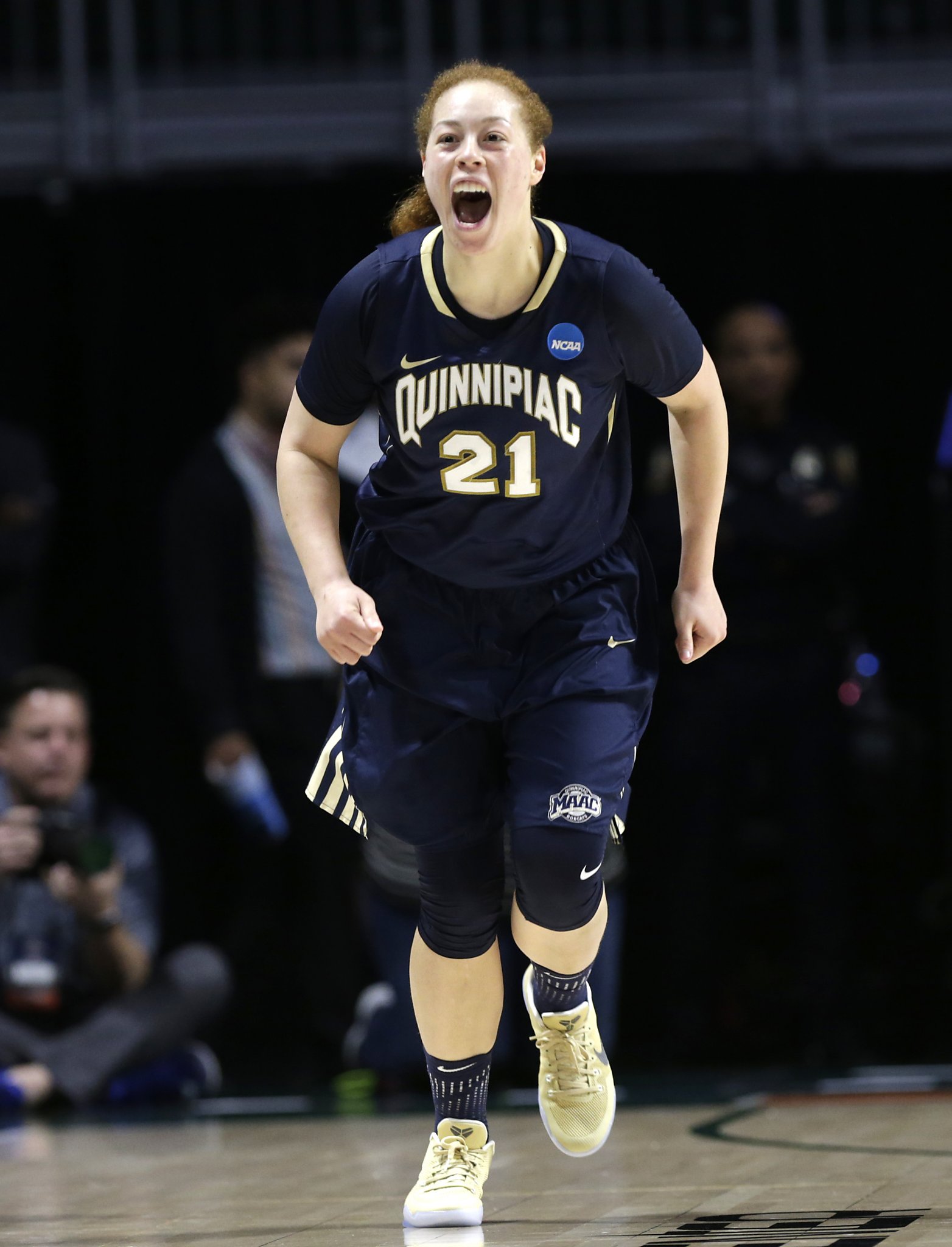 Texas A&M women overcome 21-point, 4th-quarter deficit