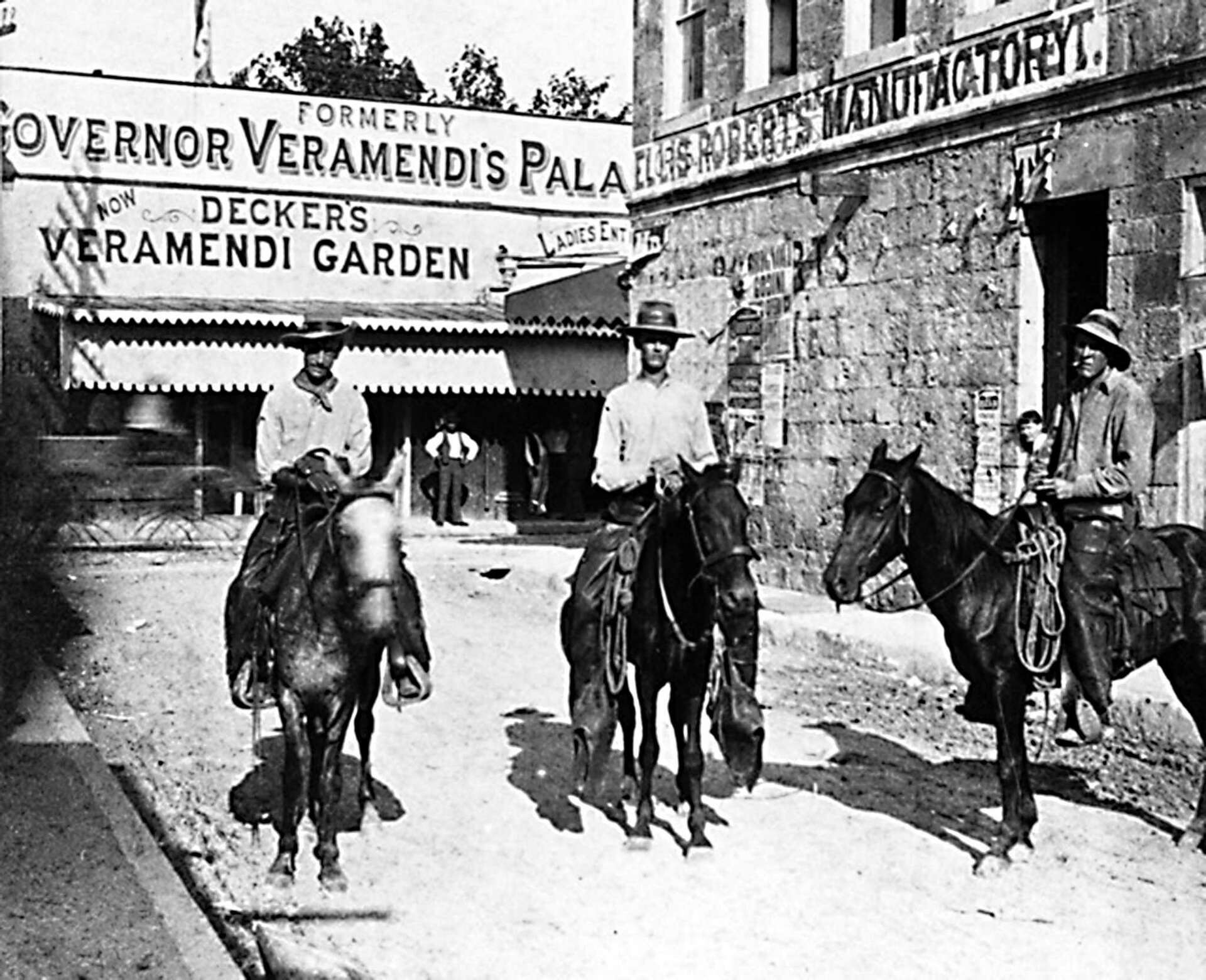 ‘Palace’ doors outlive landmark site