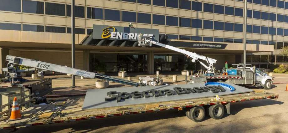 Enbridge proposes consolidating Houston MLP subsidiaries for $9B