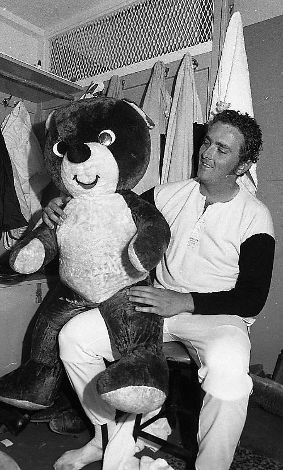 Giants’ home openers: Classic moments spread across 60 years