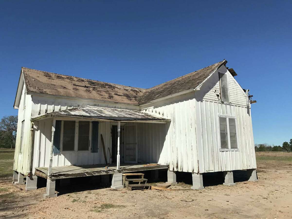 Round Top farmhouse transformed into designer's dream
