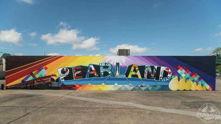 Pearland steps up its Instagram game with catchy new mural - Houston ...