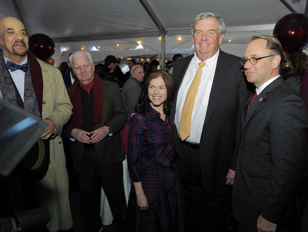 Greenwich couple give $15 million to Iona