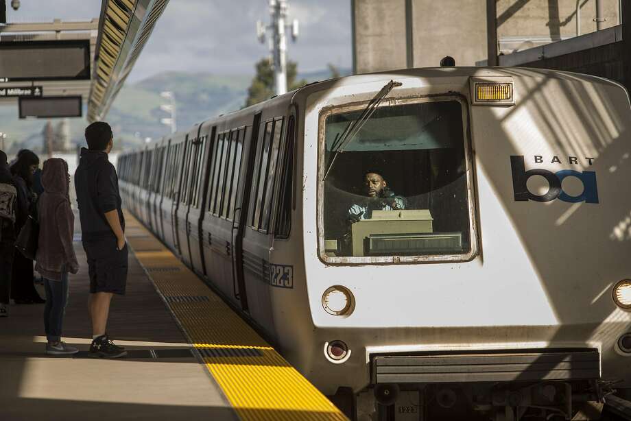 Switching problems cause major delays at BART Richmond station - SFGate