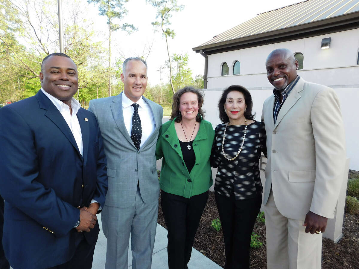 Roy H. Cullen Memorial Park Running Trails Center dedicated