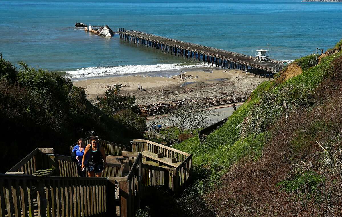 10 best hikes for ocean views in Santa Cruz