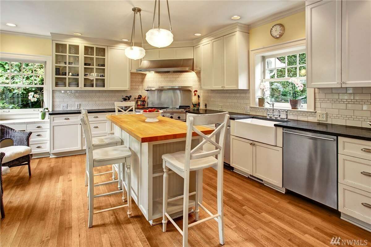 What's up with all the Craftsman-style homes in Seattle?