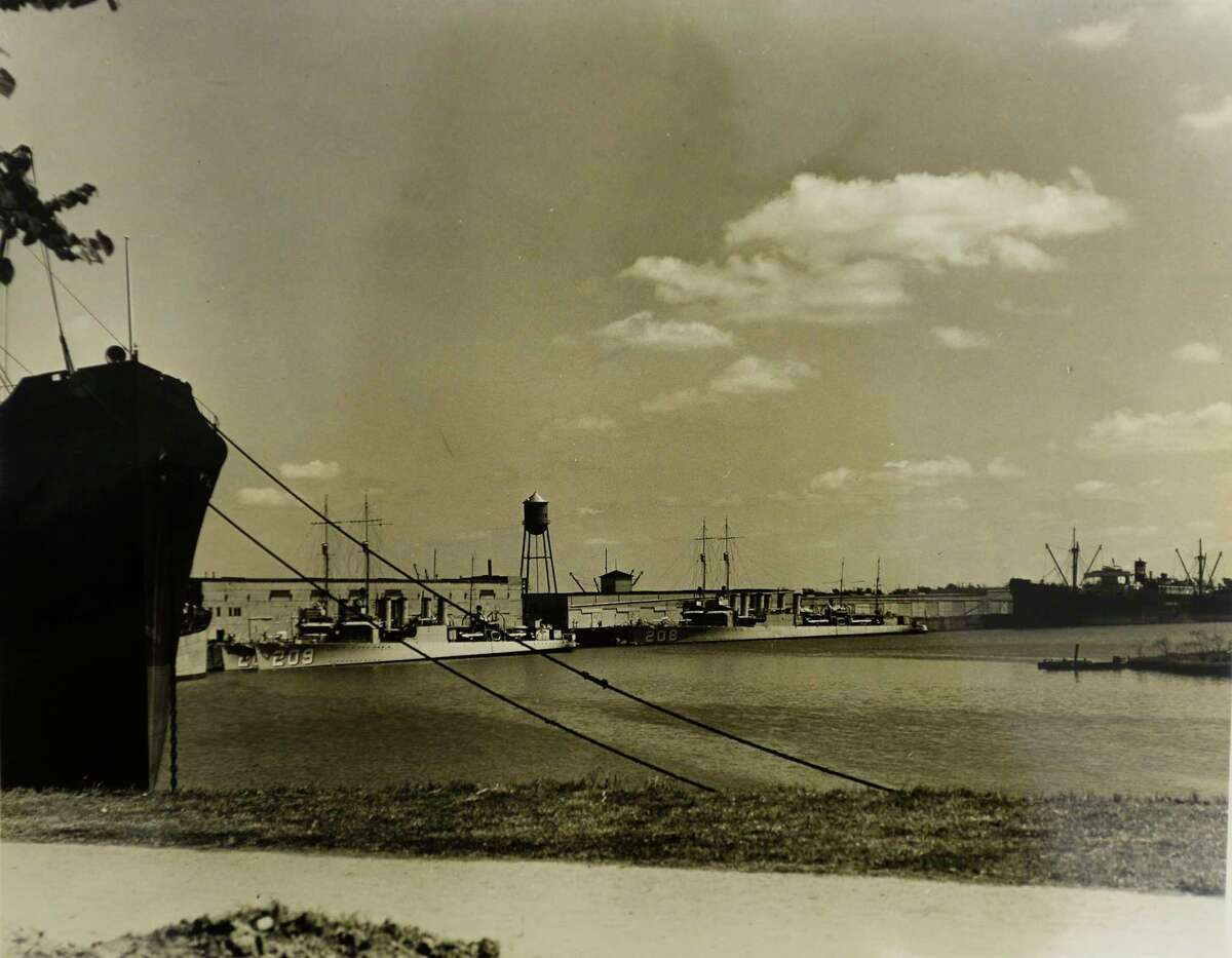 Photos show Southeast Texas' contributions to WWII