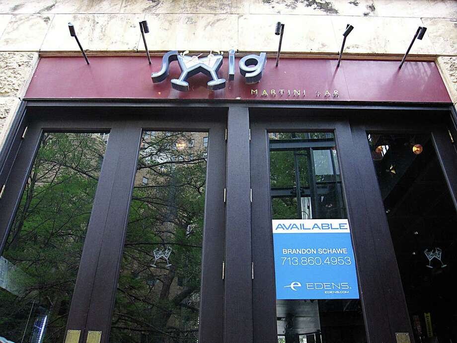 Update: Locked-out River Walk Swig owner says landlord ignored issues ...