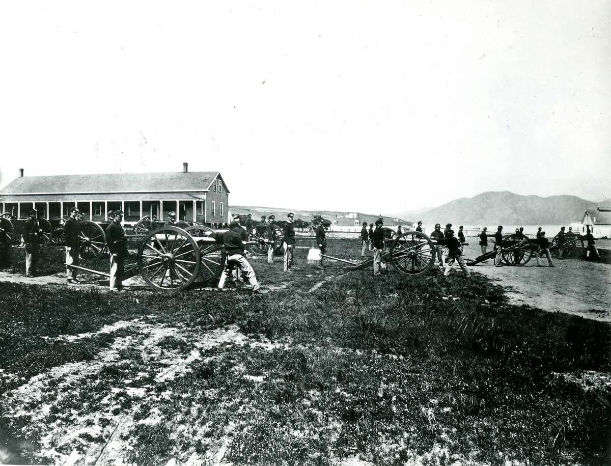 San Francisco's Presidio looks quite different in these rare photos ...