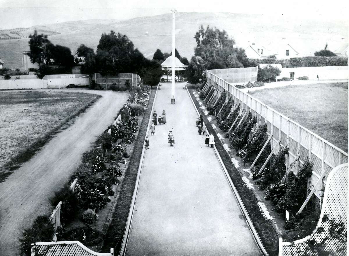 San Francisco's Presidio looks quite different in these rare photos ...