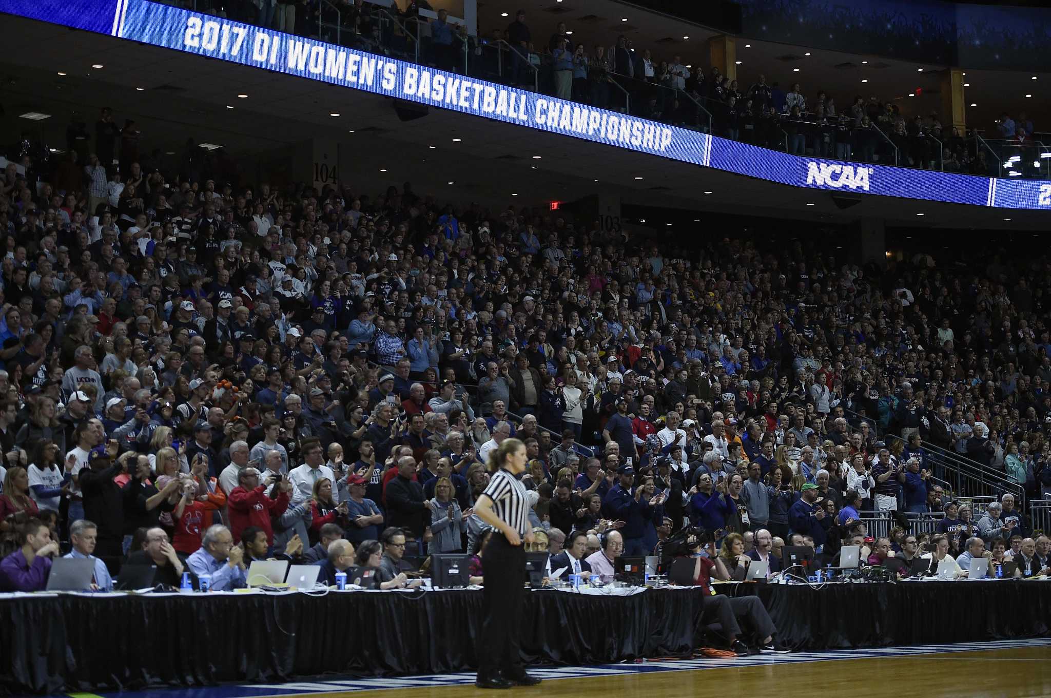 UConn women’s notebook: Geno’s take on attendance
