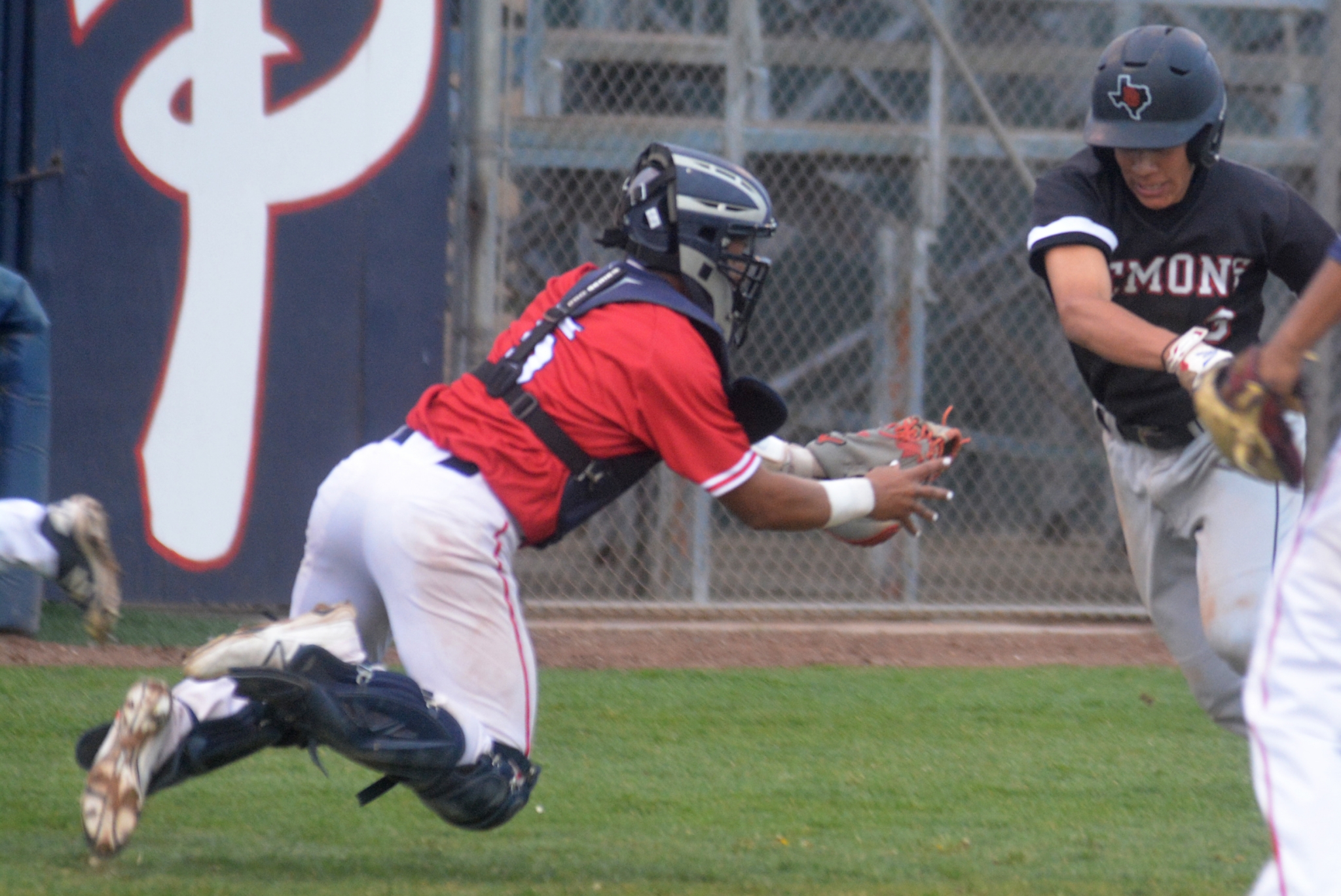 Dumas snaps Bulldogs’ district win streak, 4-1