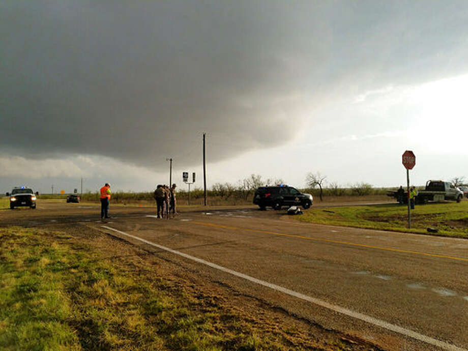 Live YouTube stream shows last moments of 3 Texas storm chasers before ...