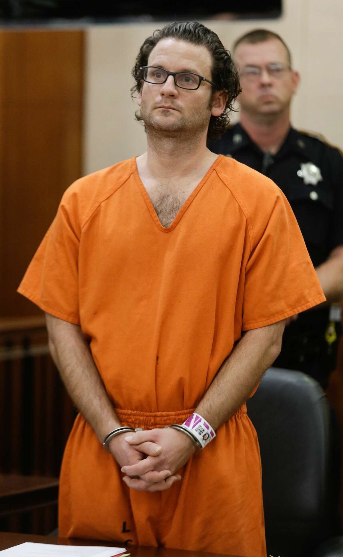 Well-known attorney withdraws from murder-for-hire case