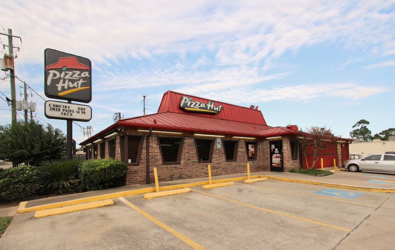 Retail Wrap: New leases for IHOP, Center Court Pizza and more