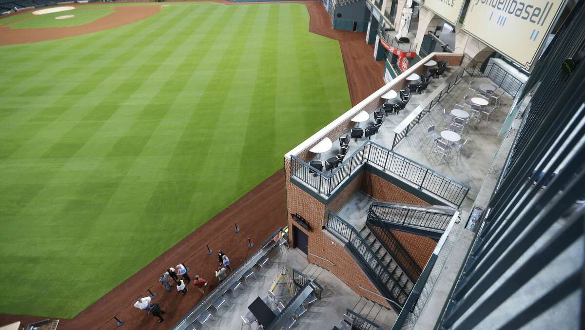 Astros unveil renovations to Minute Maid Park's center field