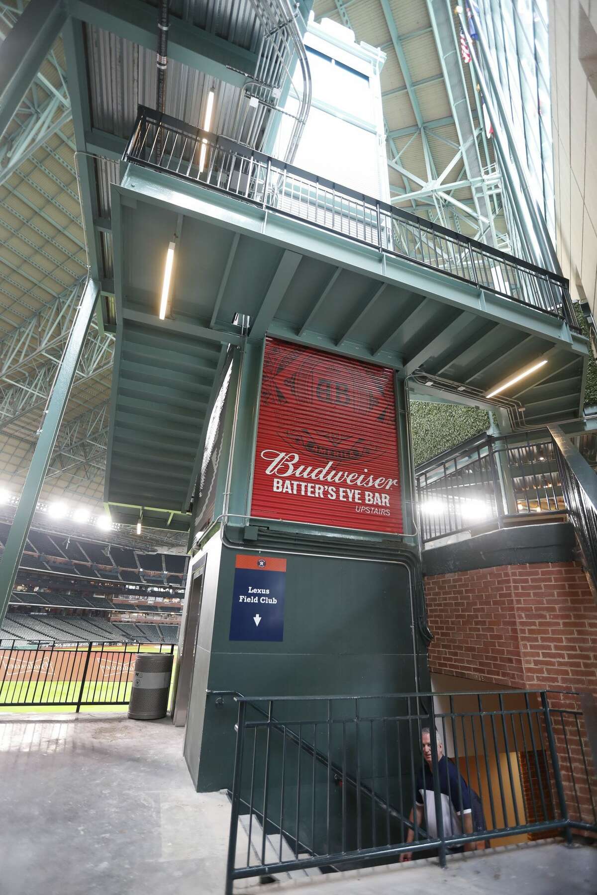 Astros unveil renovations to Minute Maid Park's center field