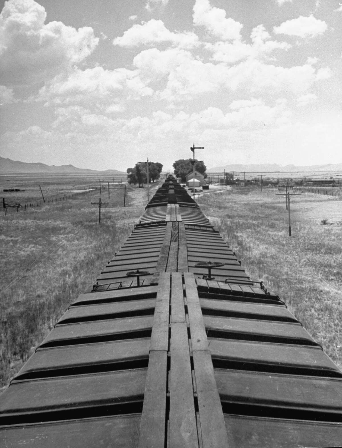 How Texas reacted to and benefited from World War II