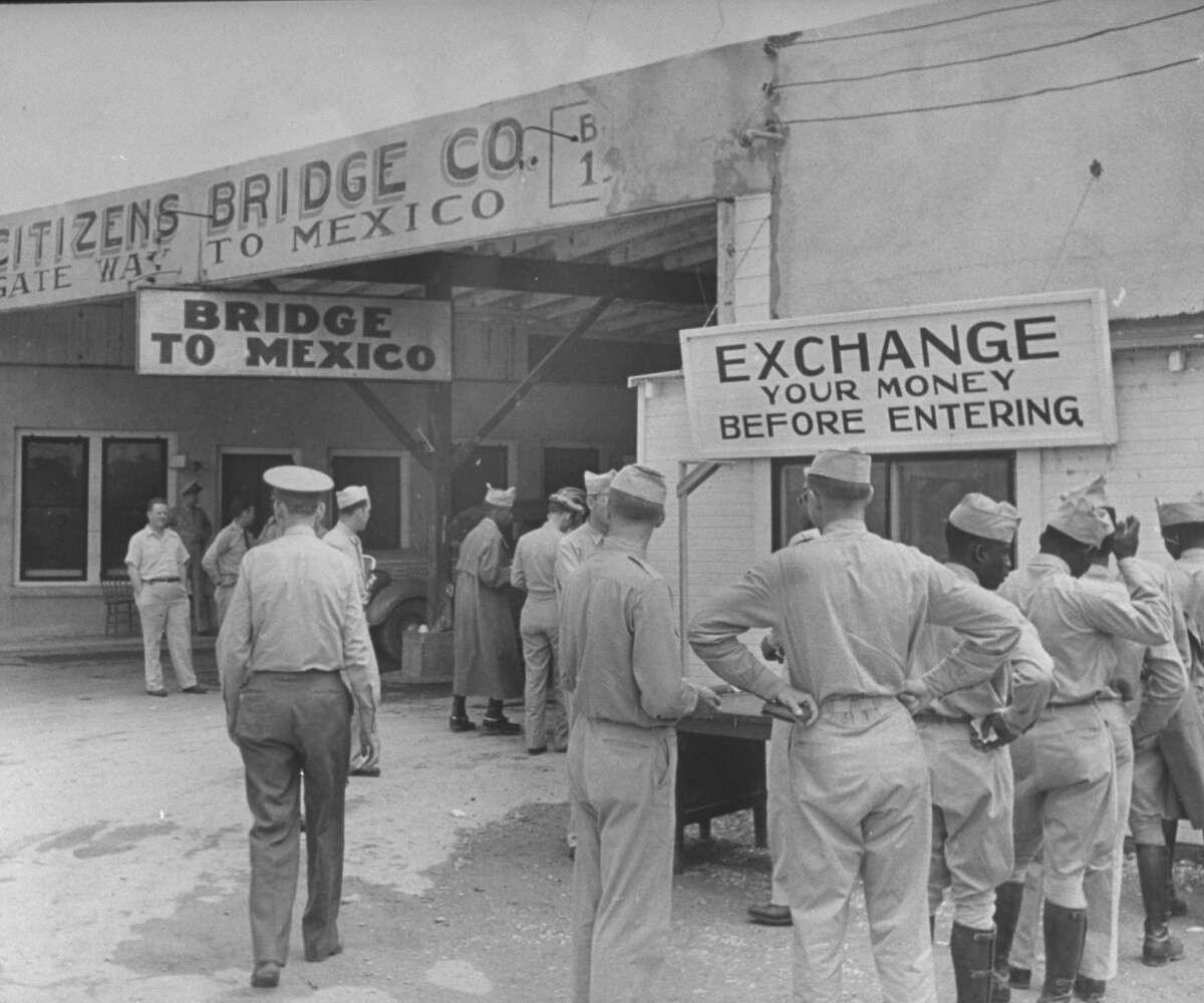 How Texas reacted to and benefited from World War II