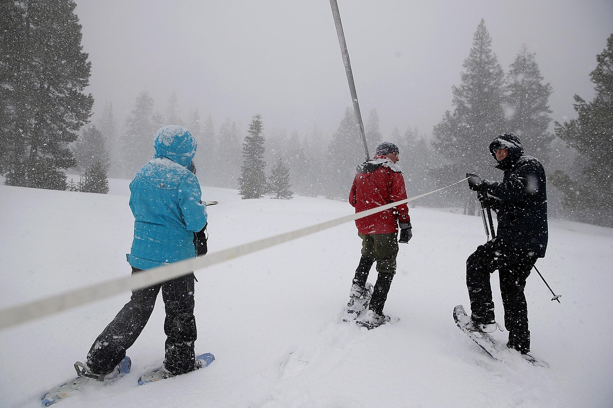 Before-and-after photo shows the magnitude of this year's Sierra snowpack