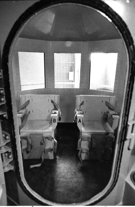 Killer Harris executed at San Quentin - San Francisco Chronicle