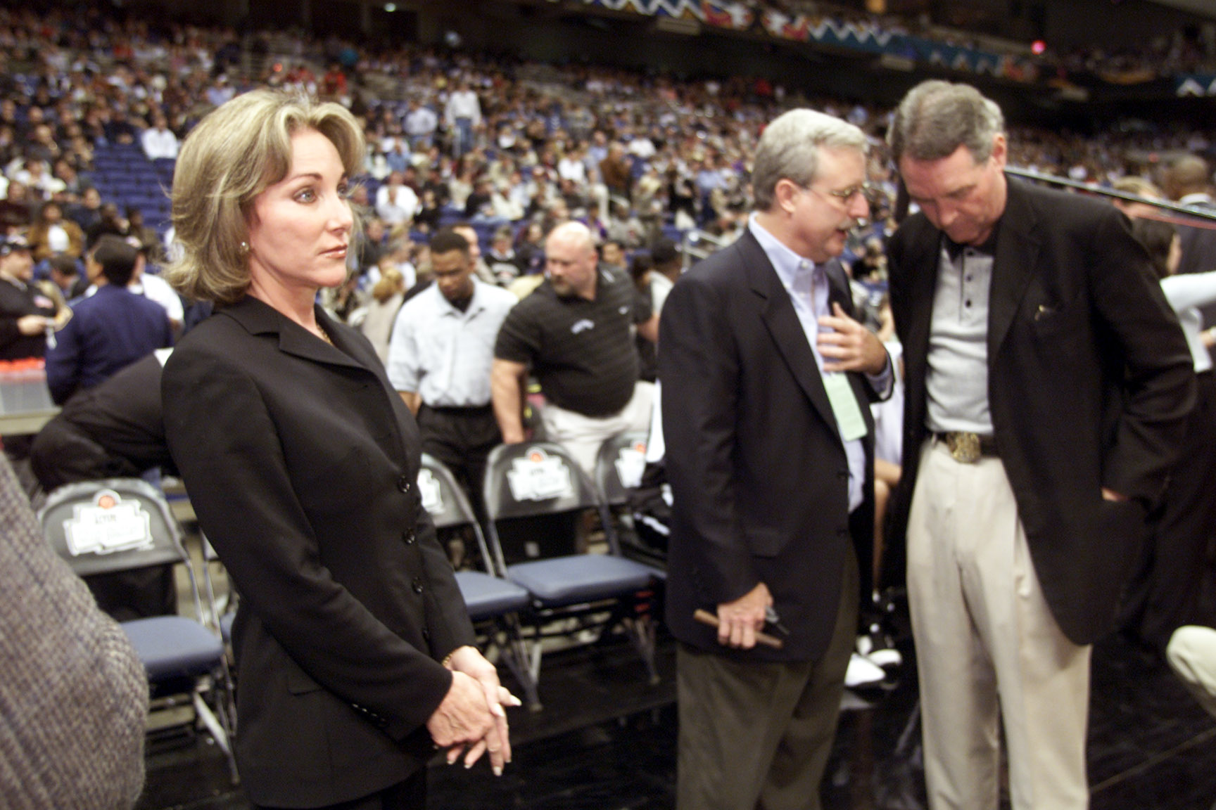 Popovich praises Holts for ‘just letting us roll’