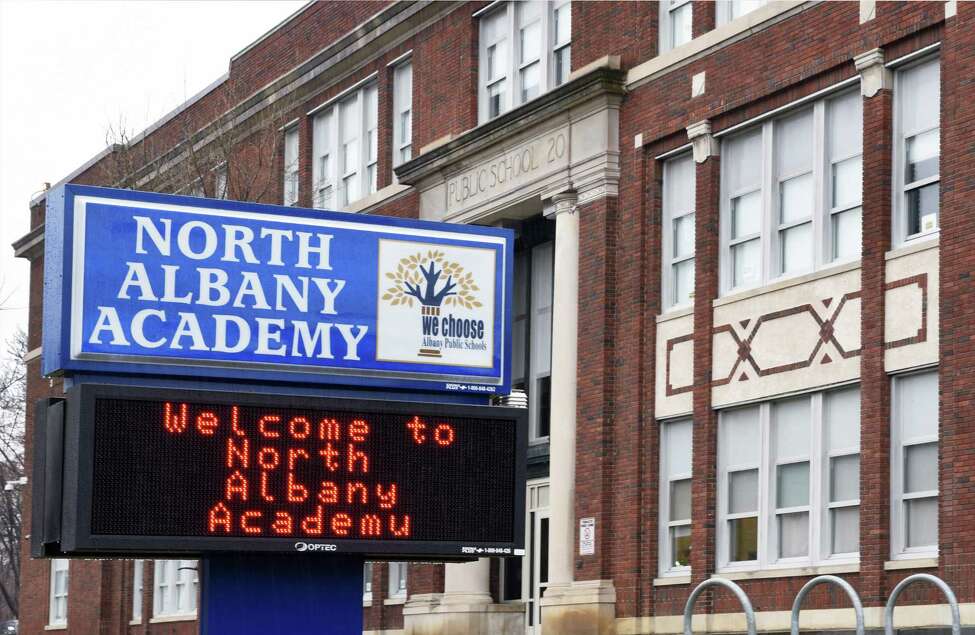 Albany school district weighs three, maybe four middle schools