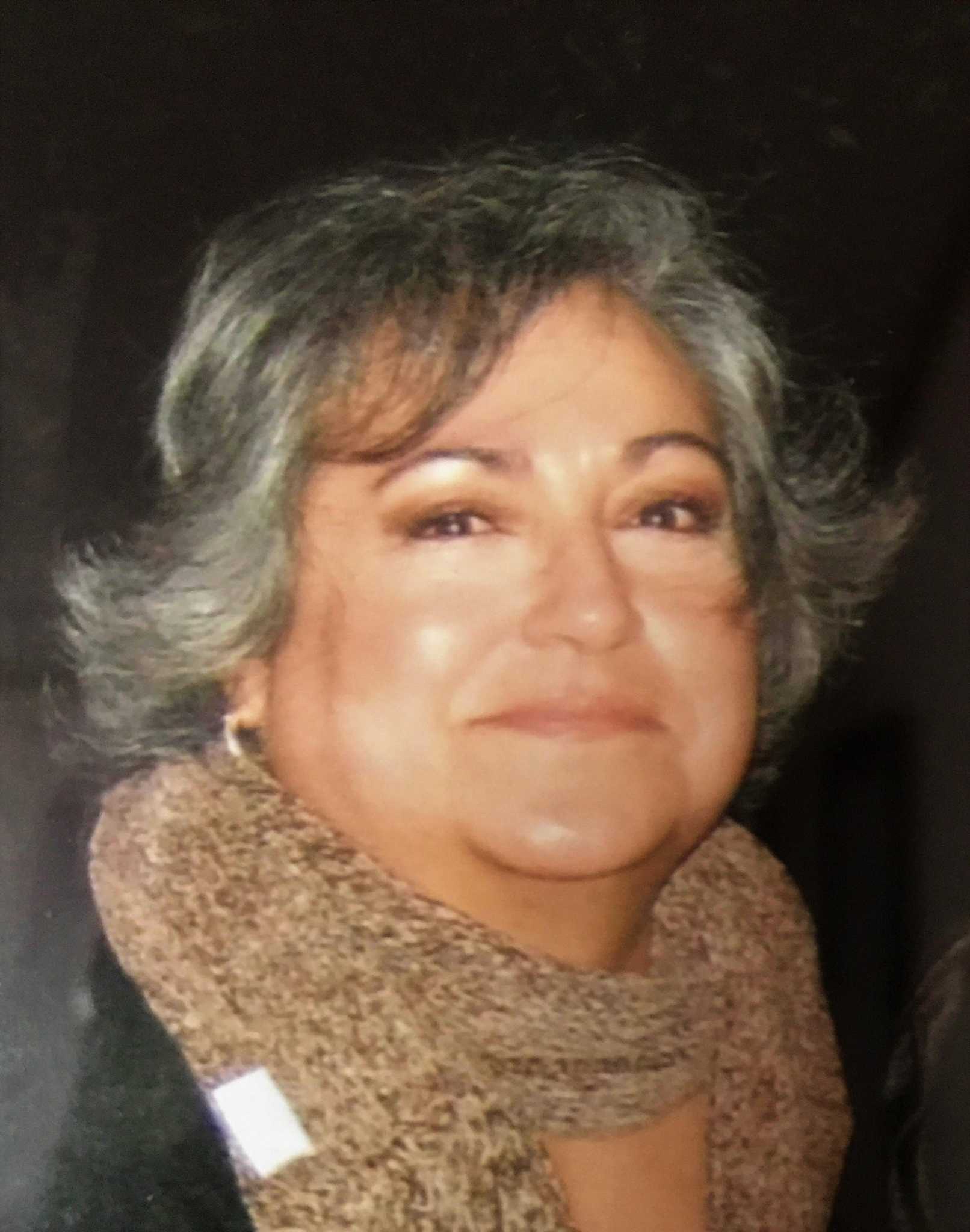 DORA ELIA SALAZAR