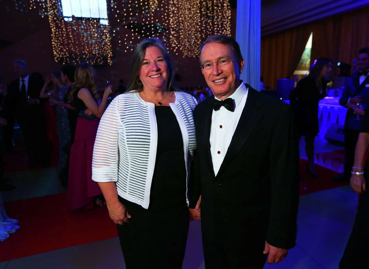 Dominique Sachse and Lynn Wyatt fete SPA's red-hot, record-breaking ...