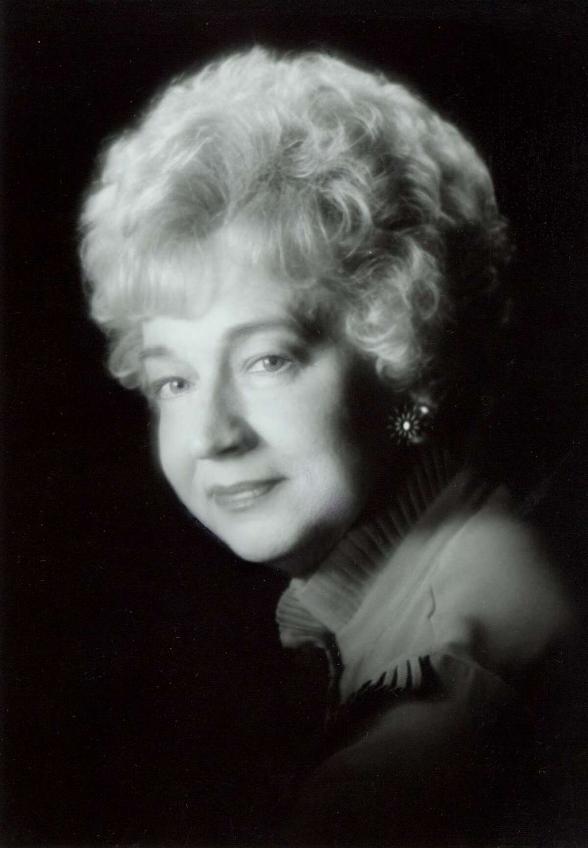 Elizabeth M. Pfriem, philanthropist and former Post publisher