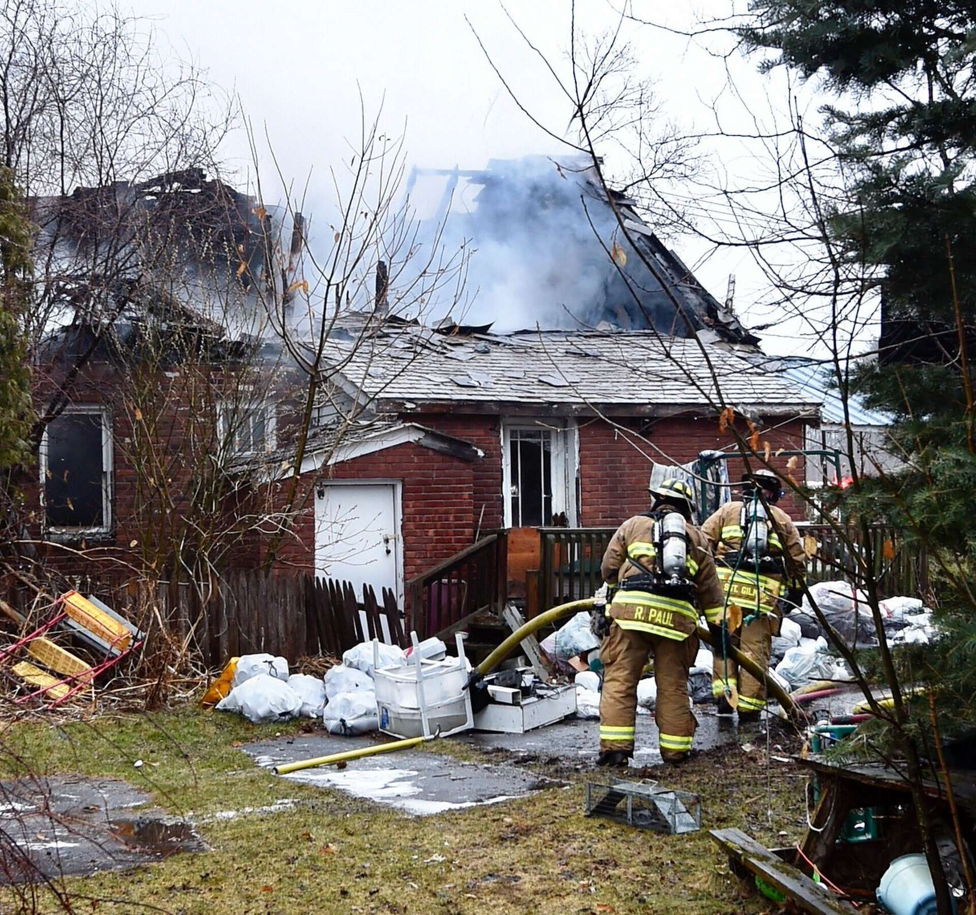 Resident escapes Curry Road fire in Guilderland, pets missing