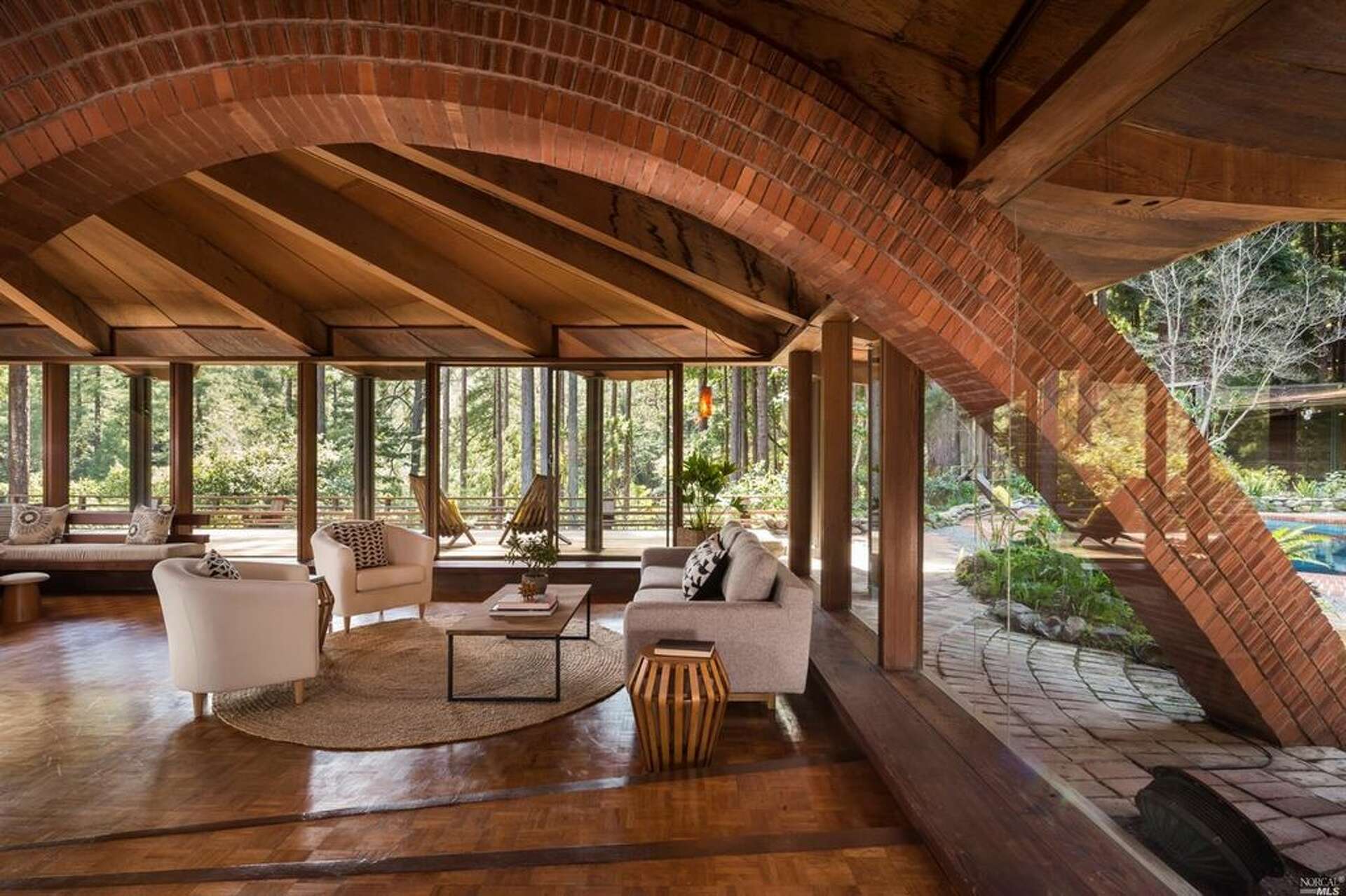 Daniel Liebermann masterpiece in Mill Valley is a redwood and glass wonder