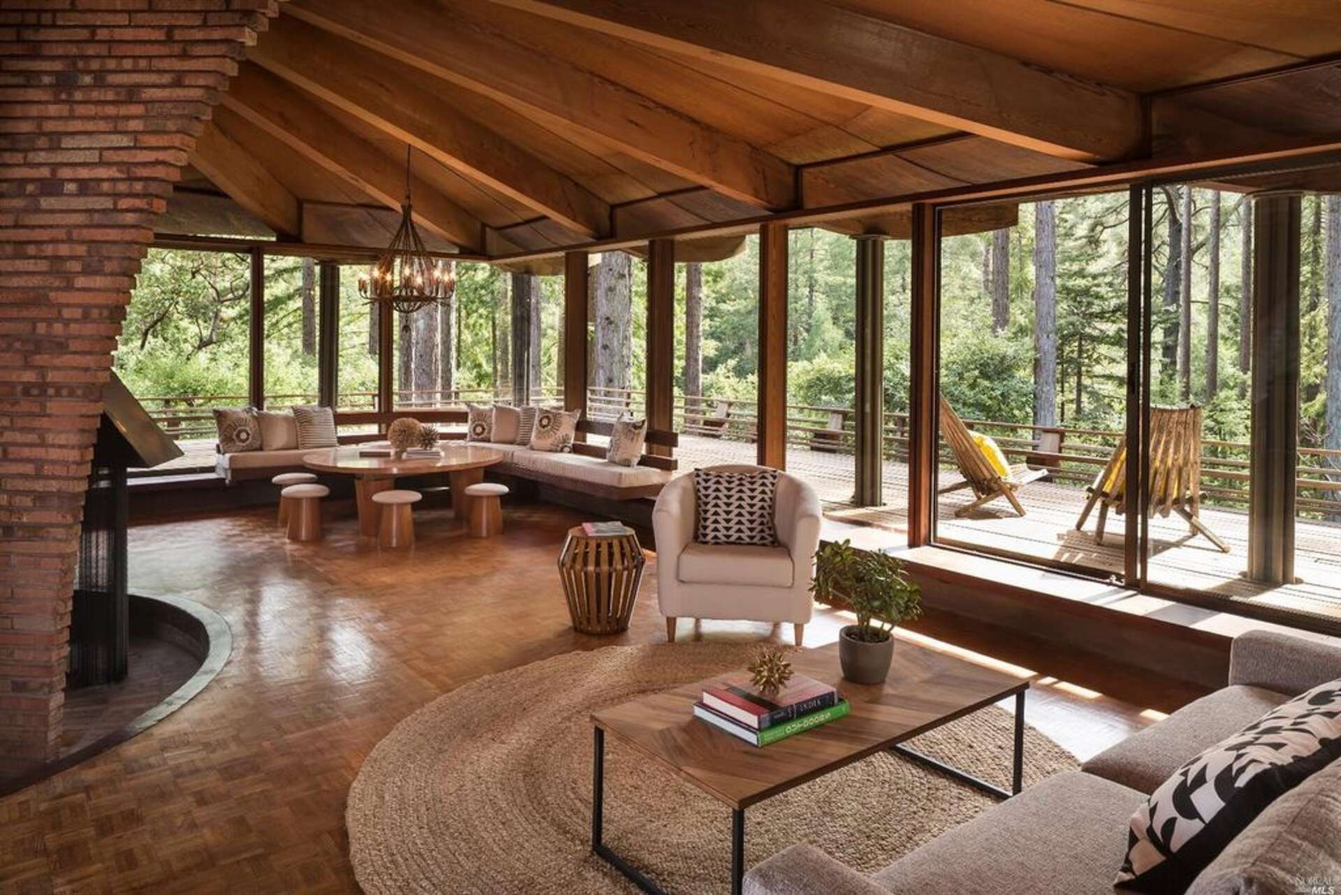 Daniel Liebermann masterpiece in Mill Valley is a redwood and glass wonder