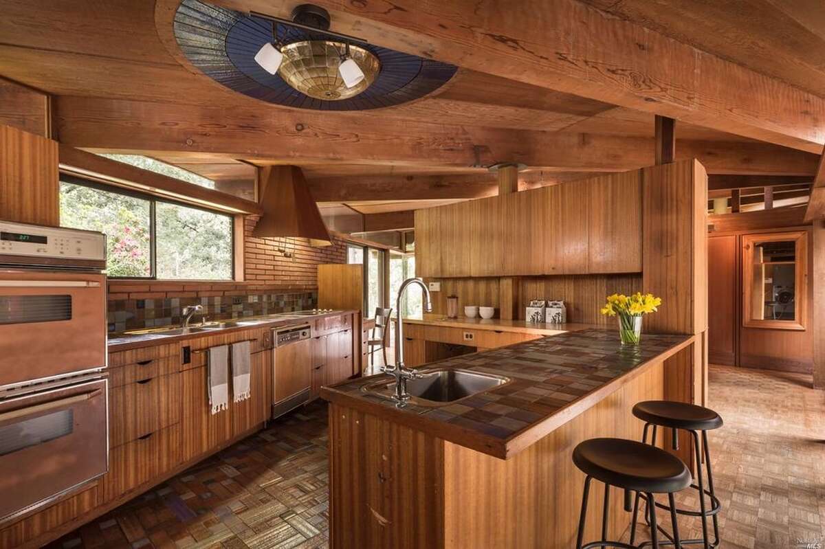 Daniel Liebermann masterpiece in Mill Valley is a redwood and glass wonder