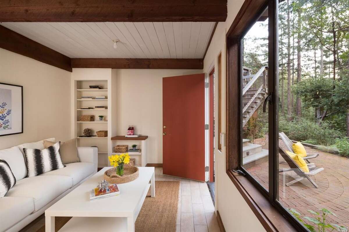 Daniel Liebermann masterpiece in Mill Valley is a redwood and glass wonder
