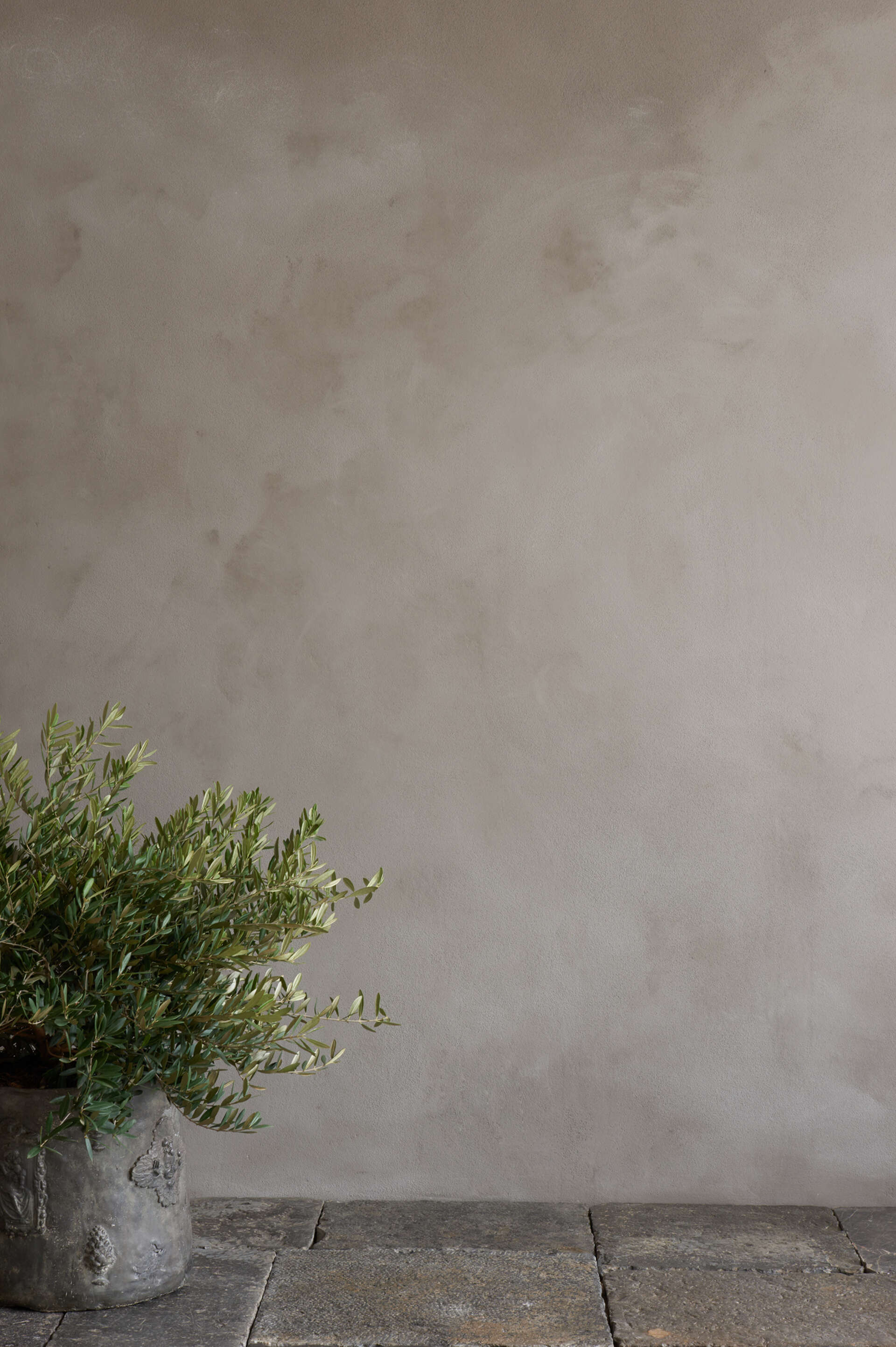 Chateau Domingue launches custom wall treatment line