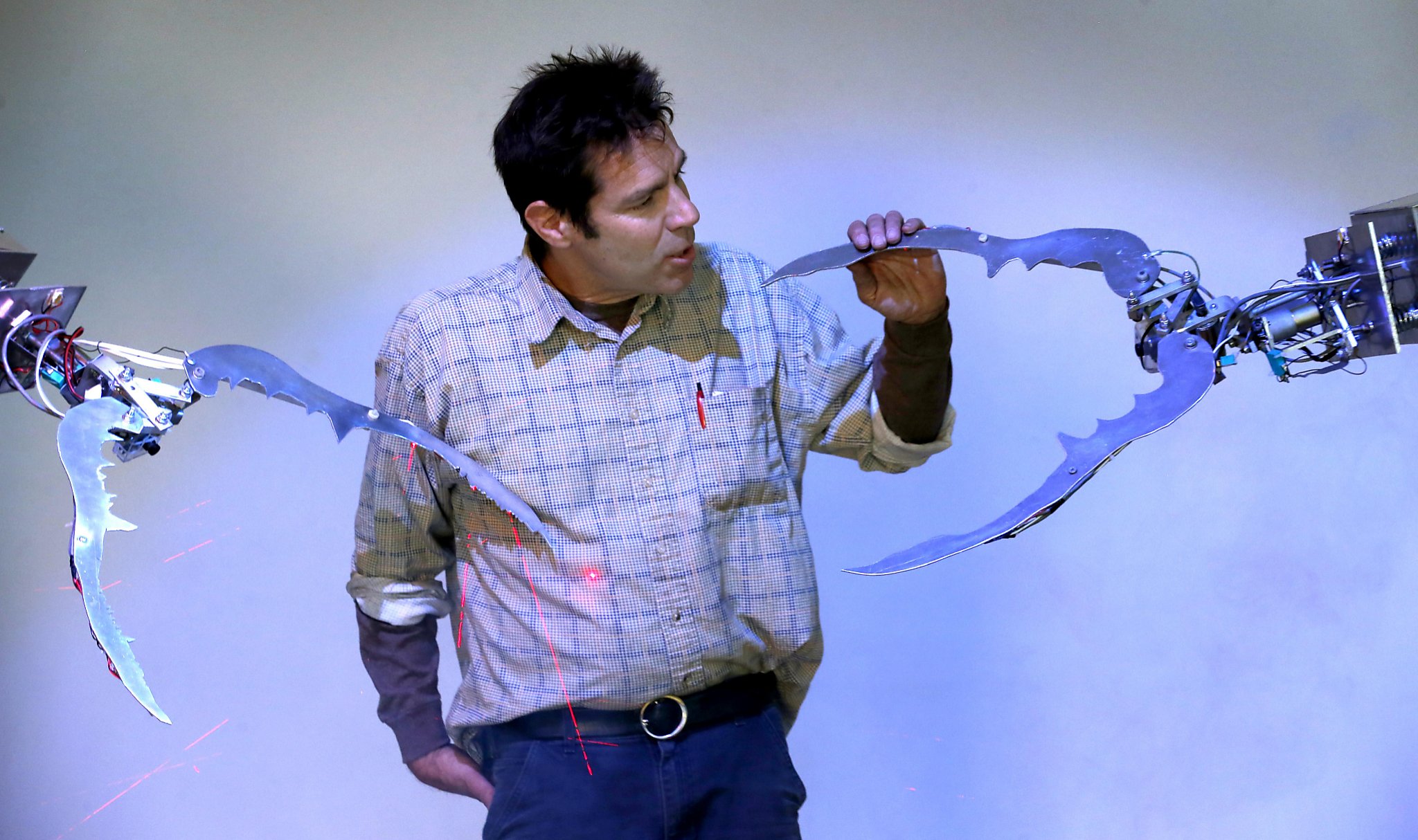 Avant-garde artist leaving San Francisco warehouse looking for new ...