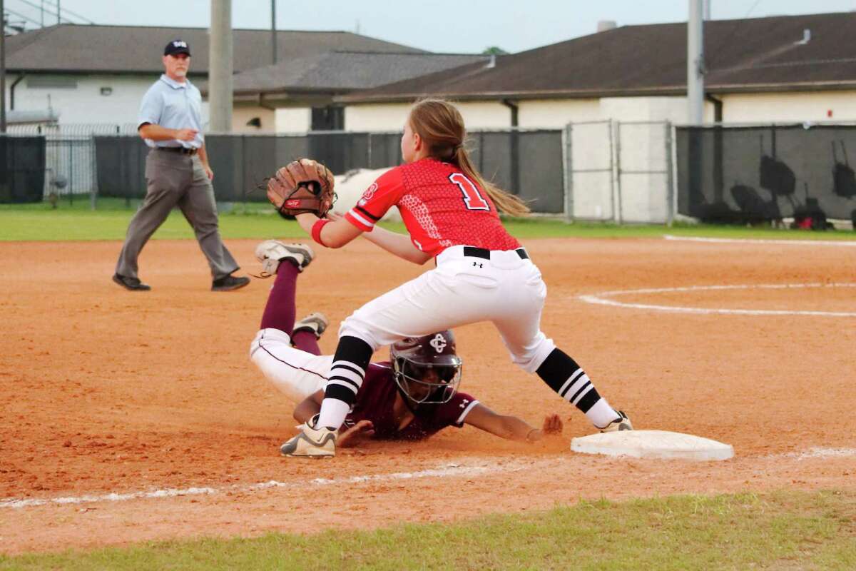 Softball: Clear Creek's fast start sinks Clear Brook