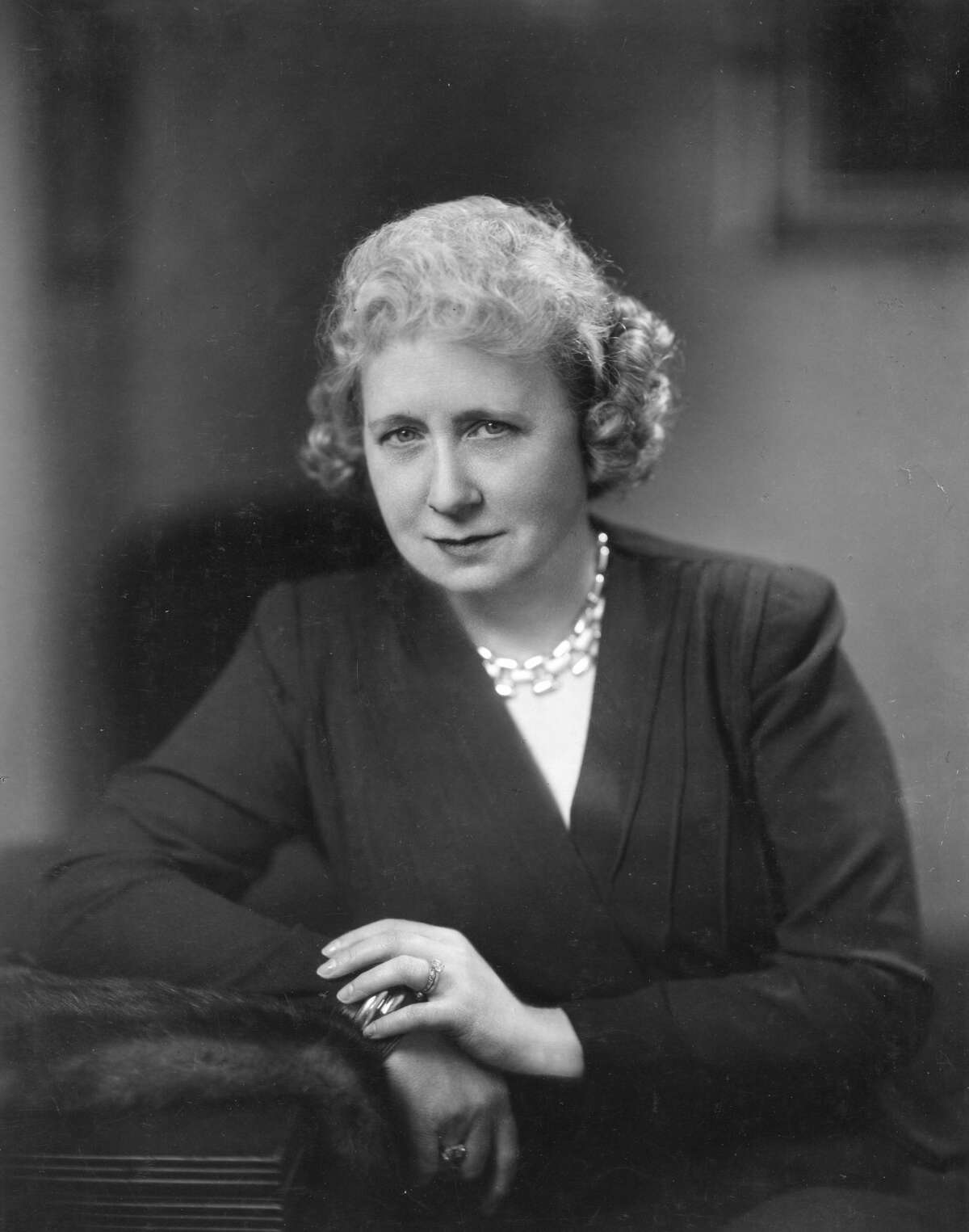 First Lady portraits from Melania Trump to Martha Washington: Which is ...