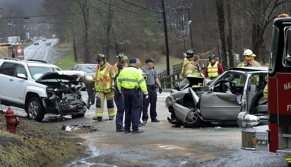 Southbury woman dies of injuries suffered in head-on collision