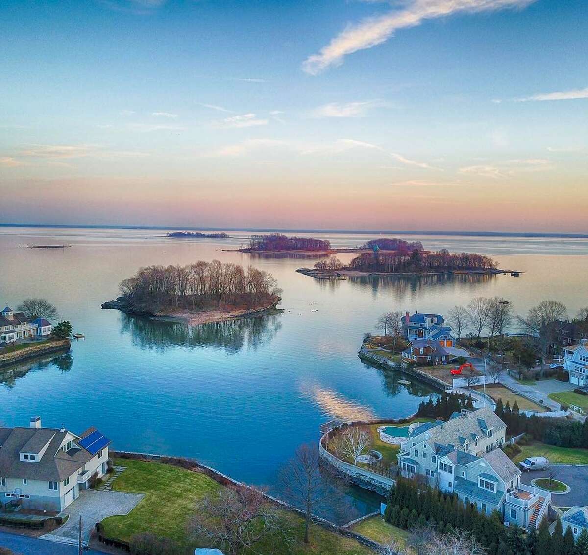 Drone captures spectacular images of the Connecticut shoreline